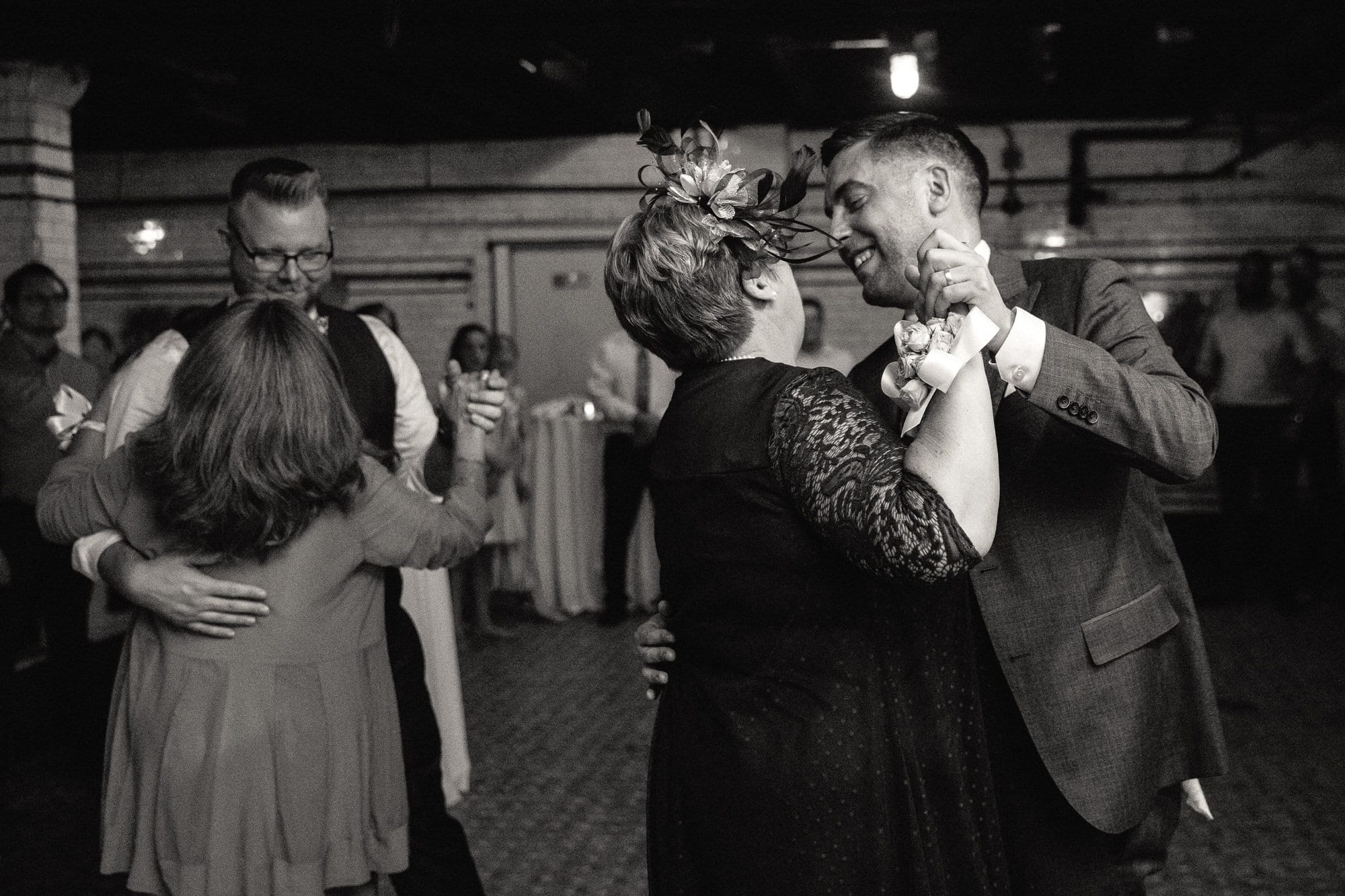 Schvitz Bathhouse Wedding - Rosy & Shaun Photography