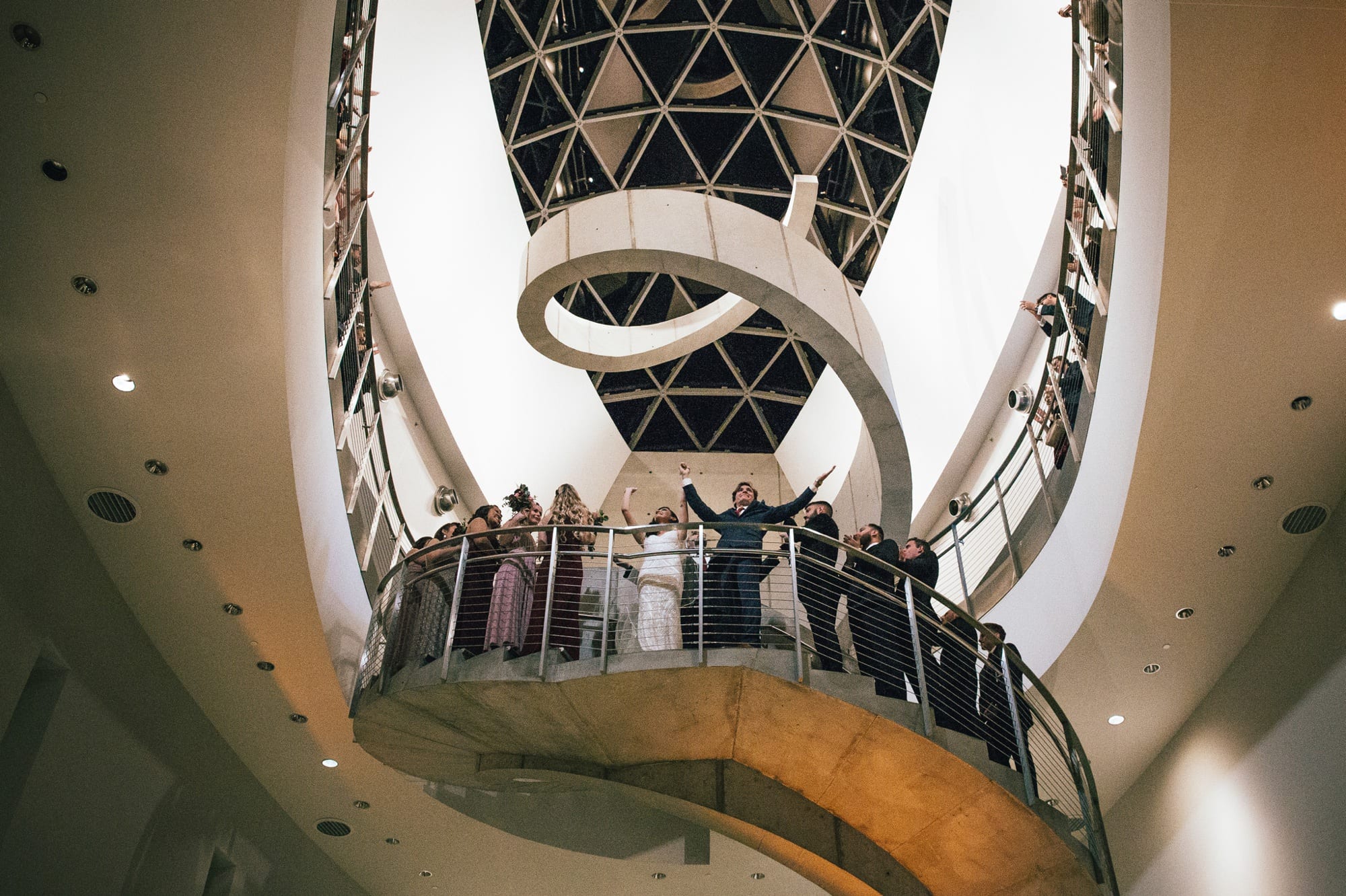 The Dali Museum Wedding - Rosy & Shaun Photography